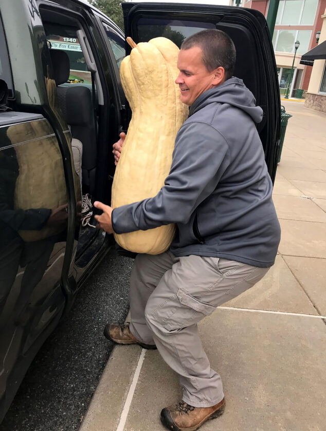 Virginia man’s butternut squash breaks state record | News, Sports ...